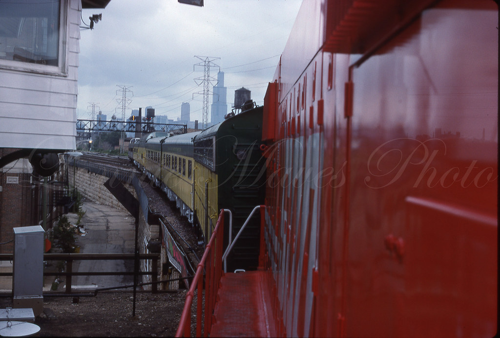 SOO 4403 North, Tower A2, Chicago, IL. August 1988 Lonnie … | Flickr